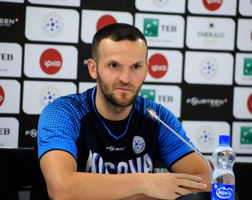 Samir Ujkani Là Ai? Tiểu Sử Và Sự Nghiệp Cầu Thủ Người Albania